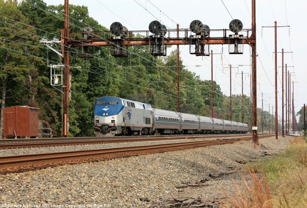 Amtrak train 95(3) at the 836 signals